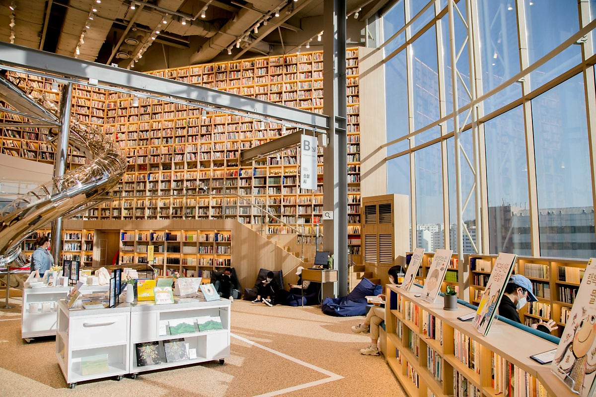 강서구에 생긴 문화공간, YES24 NC강서점 매력포인트 4가지 : 네이버 포스트