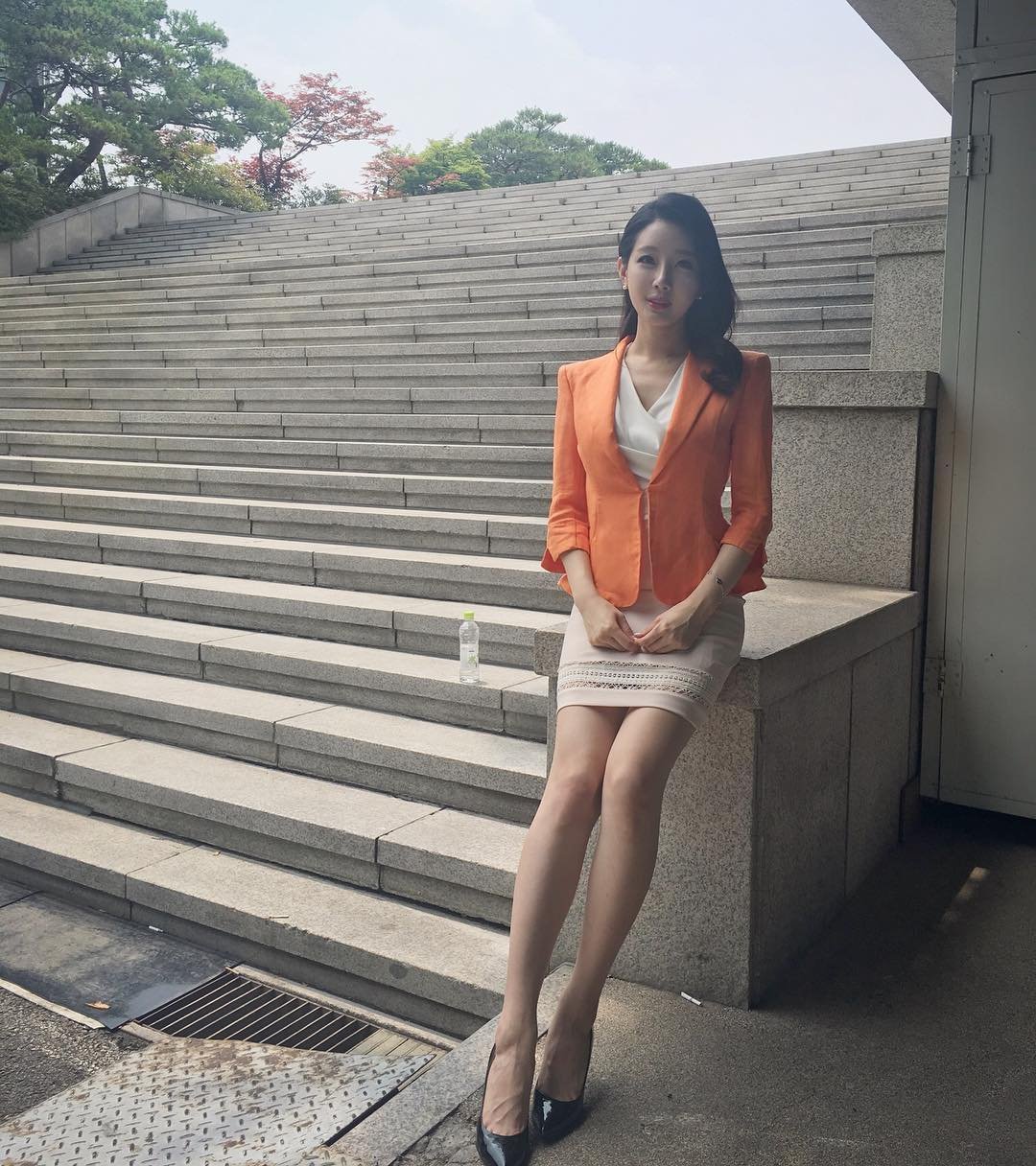 트위치 스트리머 맥심 기상캐스터 신예지 아나운서 인스타 비키니 글래머 몸매 밤수영 네이버 포스트