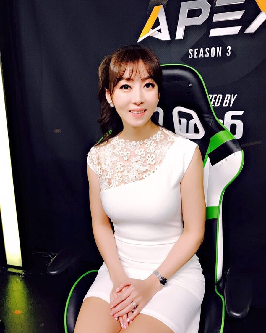 미시 소림좌 글래머 정소림 캐스터 E스포츠 아나운서 비키니 몸매 여행만 다니면 좋겠다~ 네이버 포스트