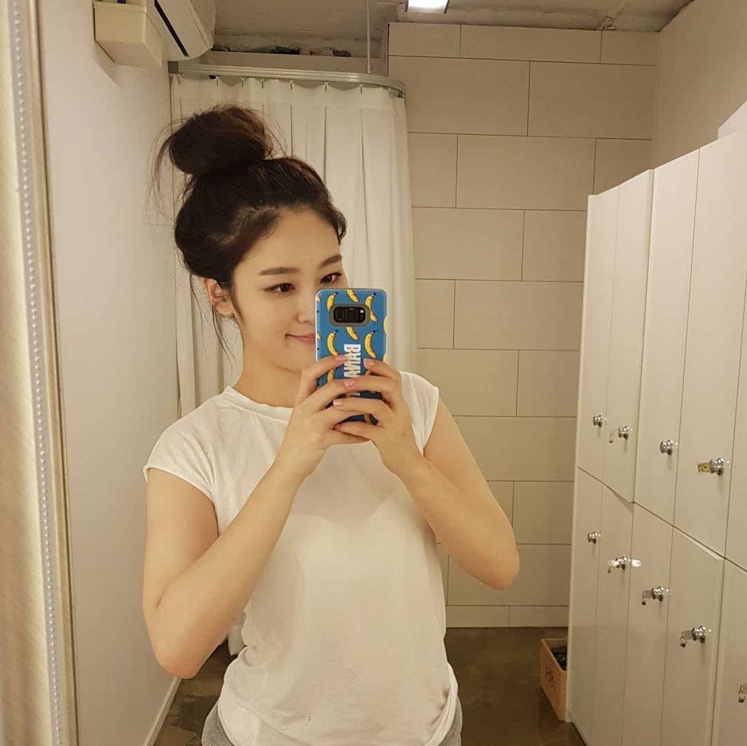 D컵 육덕 글래머 맥심 표지모델 하버드 신아영 아나운서 골반 드레스 몸매 왼쪽에 전선 네이버 포스트