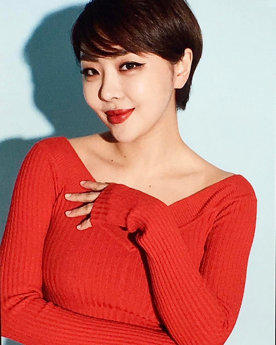 C컵 글래머 미시 유부녀 삐리빠빠 브아걸 나르샤 비키니 풍만 몸매 전봇대 셀카 이 돌 네이버 포스트