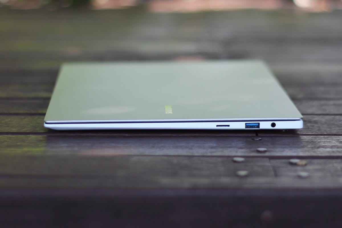 [노리다] 압도적인 휴대성의 데일리 노트북, 삼성 갤럭시북 프로 NT950XDB-K71A : 네이버 포스트