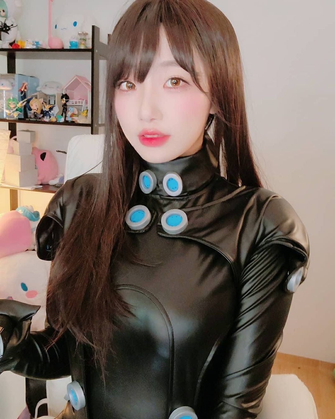 수련수련 정지 레전드 겨드랑이 성형 본명 맥심 실물 사고 트위치 스트리머 글래머 여캠 짤 네이버 포스트