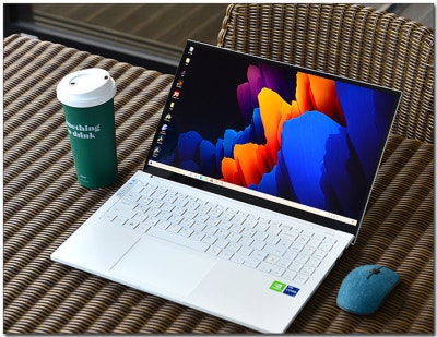 퍼포먼스에 특화된 슬림 노트북, 삼성 갤럭시북 이온 2 NT950XDA-X71AW : 네이버 포스트