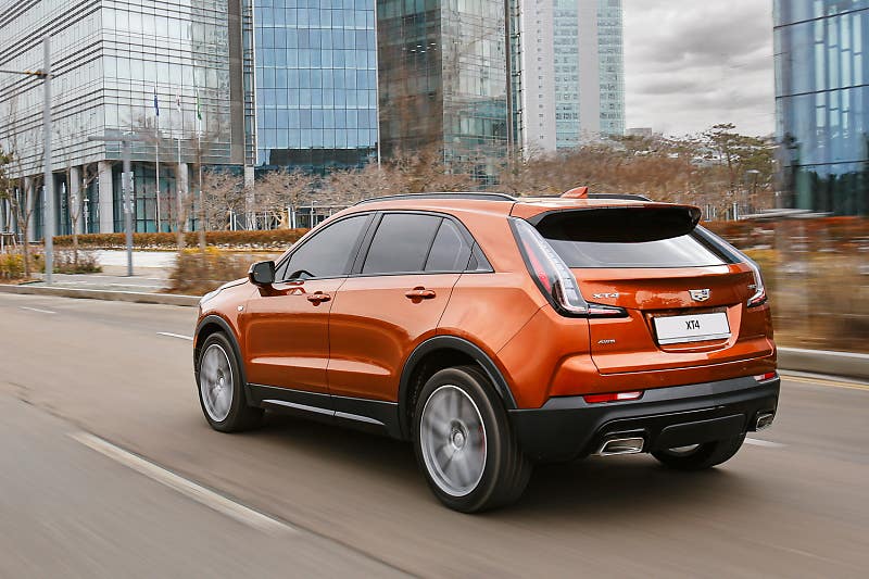 캐딜락, 새로운 엔트리급 럭셔리 SUV XT4 공식 출시! - 온갖차