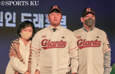 [2023 KBO 신인 드래프트] 롯데 자이언츠의 새로운 미래, 석상호 인터뷰 : 네이버 포스트