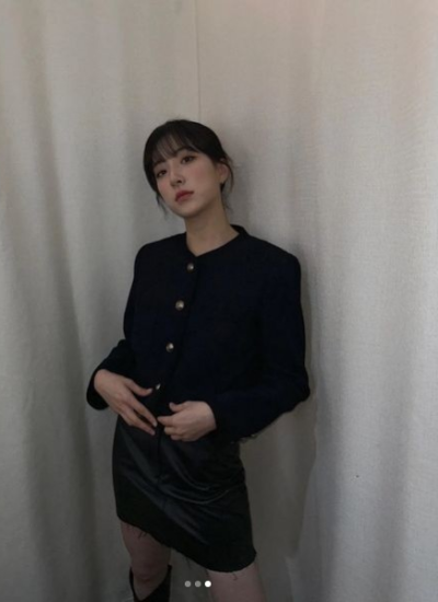 인스타그램 속 은서 패션 옷은 루에브르 트위드 숏자켓 여성 아우터 코디 네이버 포스트