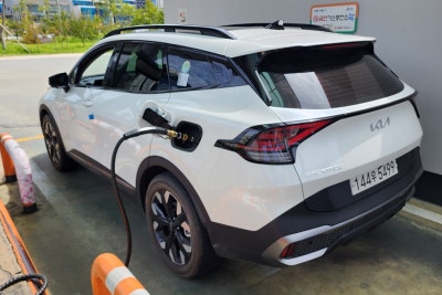 [시승기] LPG SUV가 사랑받는 이유, 기아 스포티지 LPi : 네이버 포스트