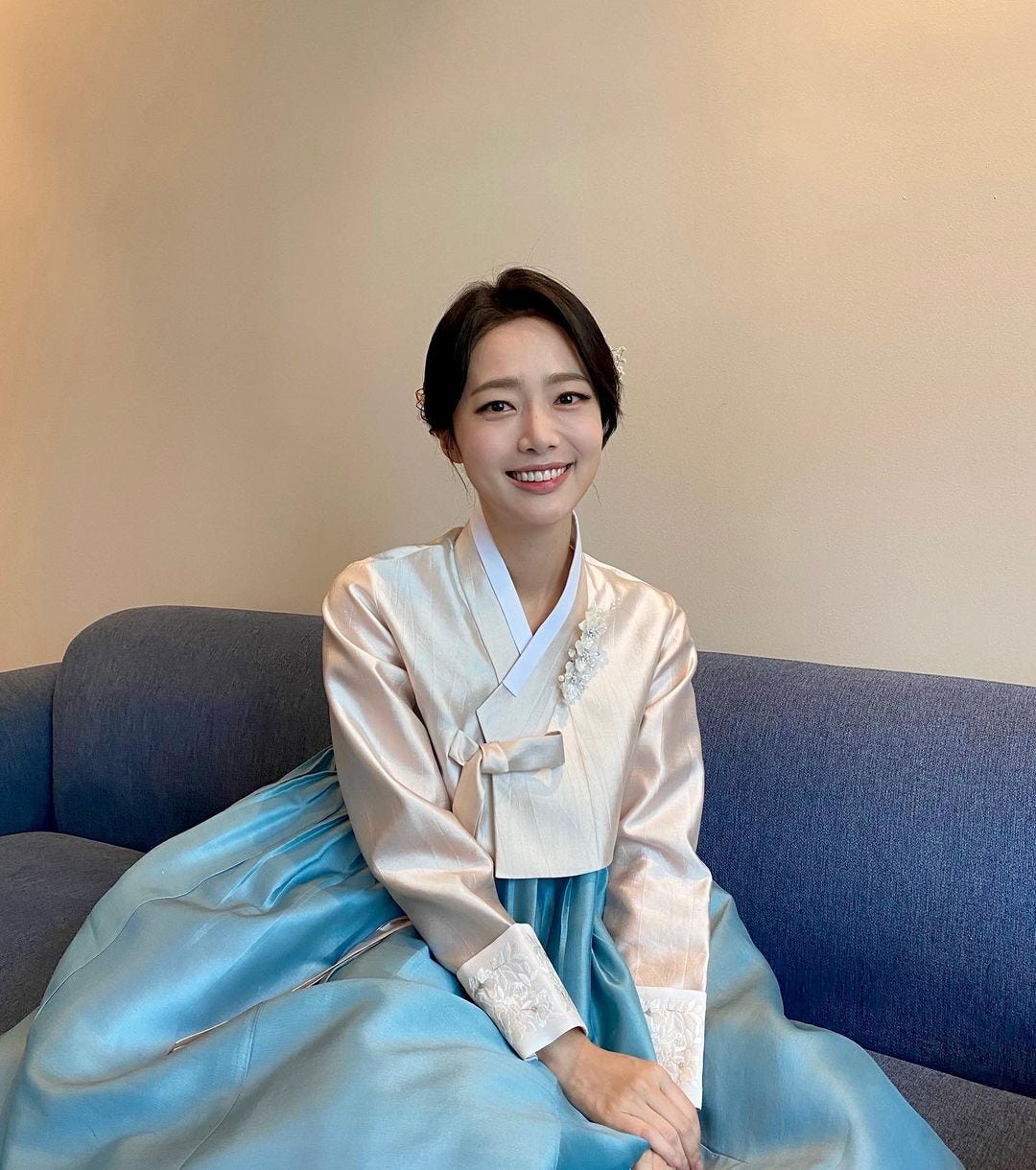 연합뉴스tv 조서연 아나운서 셀피 슬렌더 몸매 여친짤 88년생 미녀 인스타 네이버 포스트
