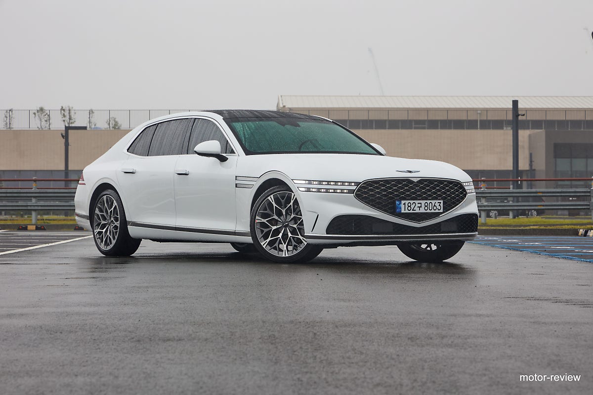 [시승기] 플래그십의 완성, 제네시스 2023 G90 : 네이버 포스트