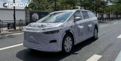 샤오펑 7인승 전기 미니밴 X9 포착...주행거리 800km 목표 : 네이버 포스트