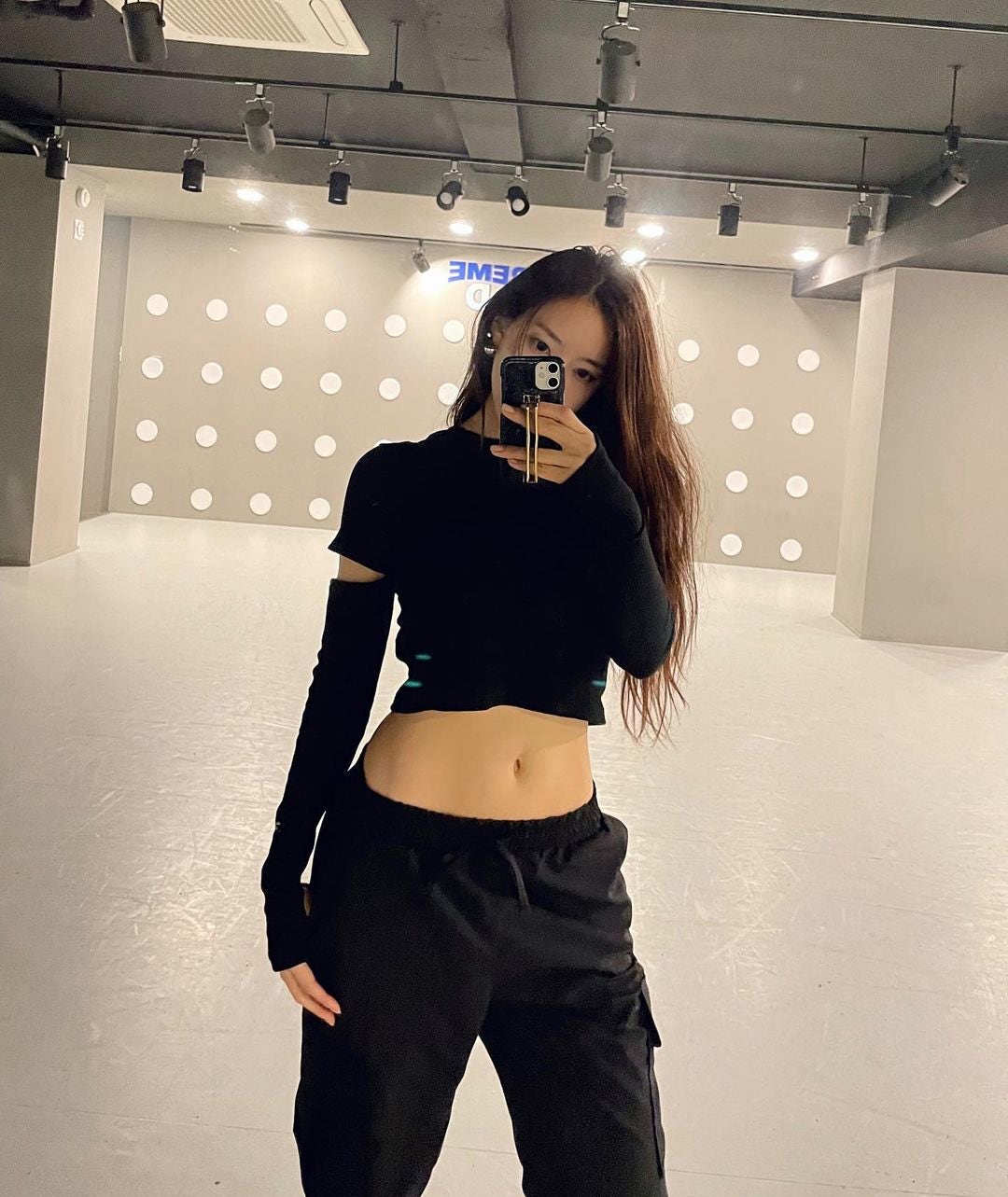 티아라 효민 비키니 미녀 레깅스 몸매 다리 각선미 노출 화보 사진 셀카 셀피 인스타 네이버 포스트