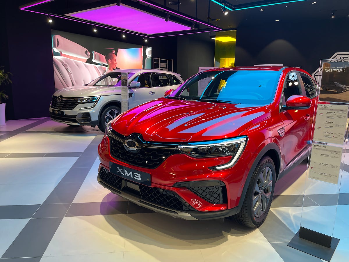 스타필드 수원 르노코리아자동차 전시장_QM6_XM3 : 네이버 포스트